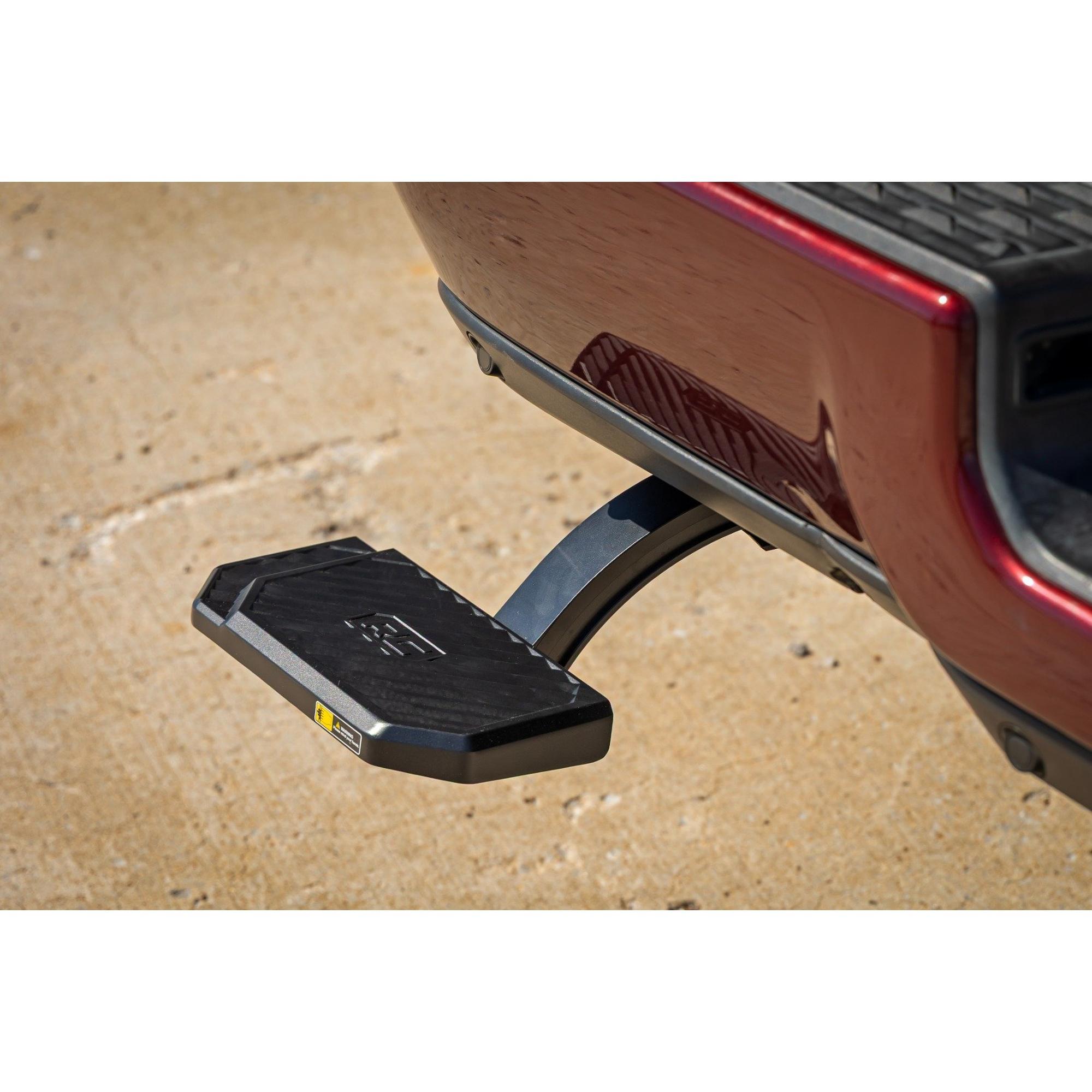 Rough Country Manual Pull Retractable Bed Step for Ram 2500/3500 2WD ...