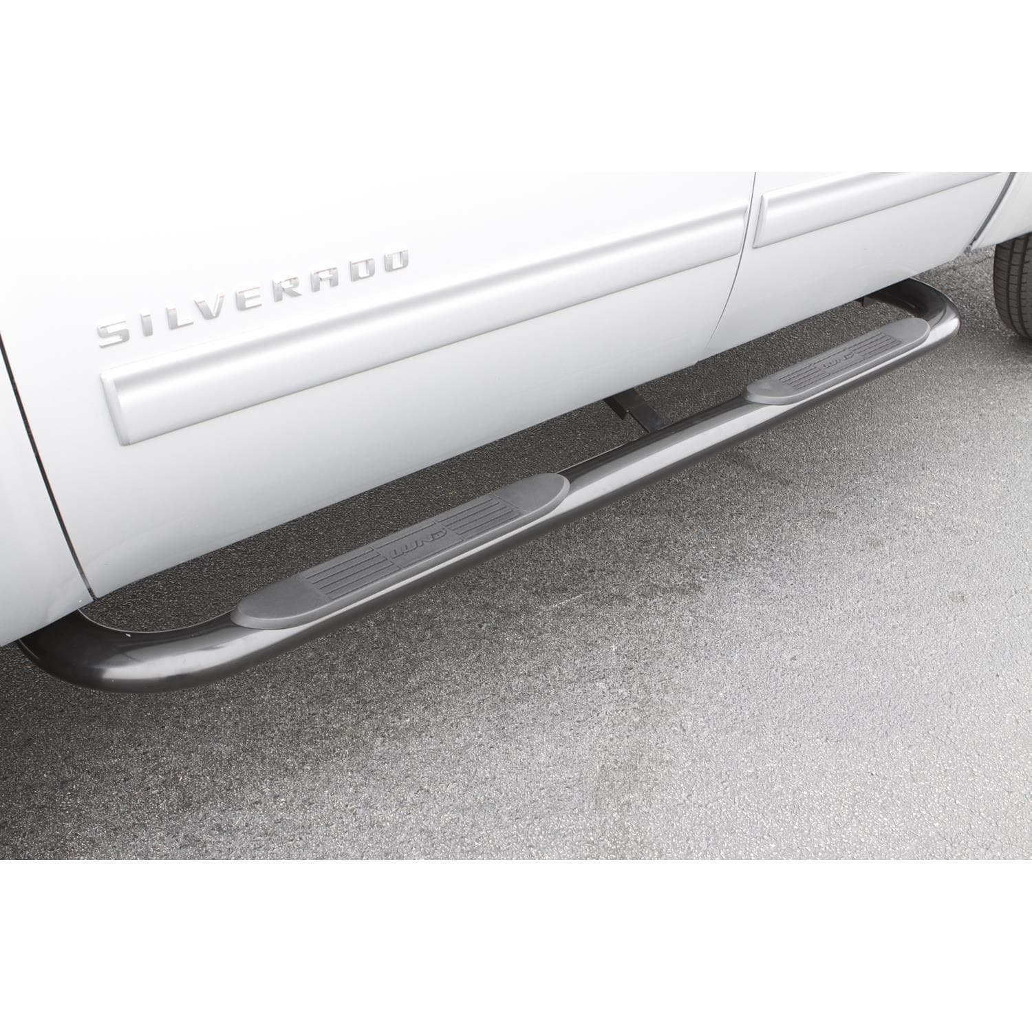 Lund Step Nerf Bar 23287363 | AutoZone