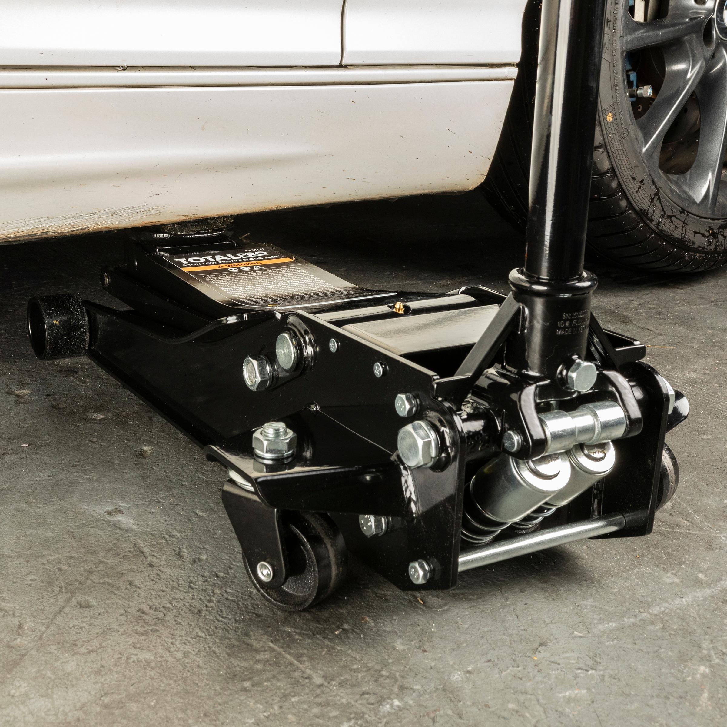 TotalPro 3 T Floor Jack | AutoZone