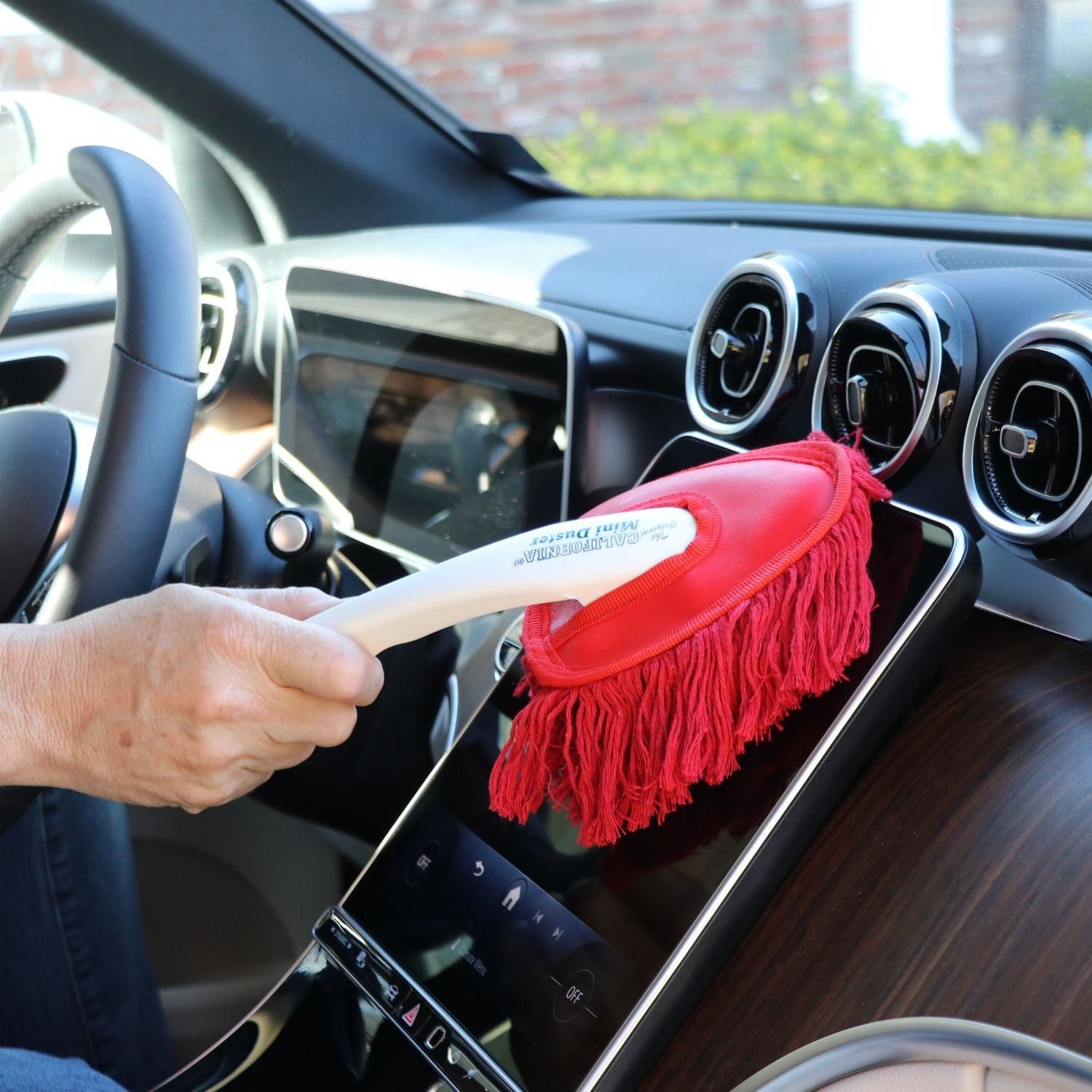 California Car Duster Car Duster | AutoZone