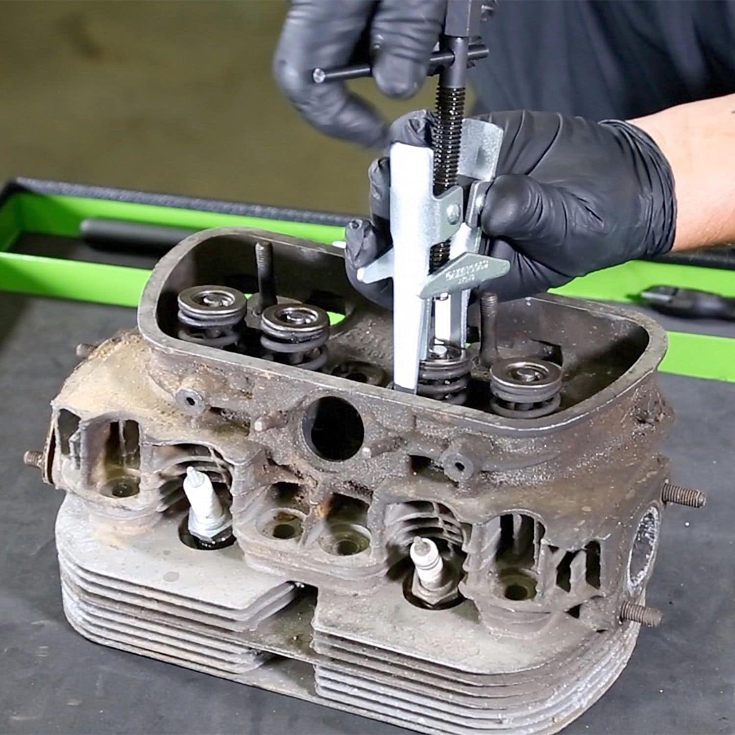 OEMTOOLS Valve Spring Compressor | AutoZone