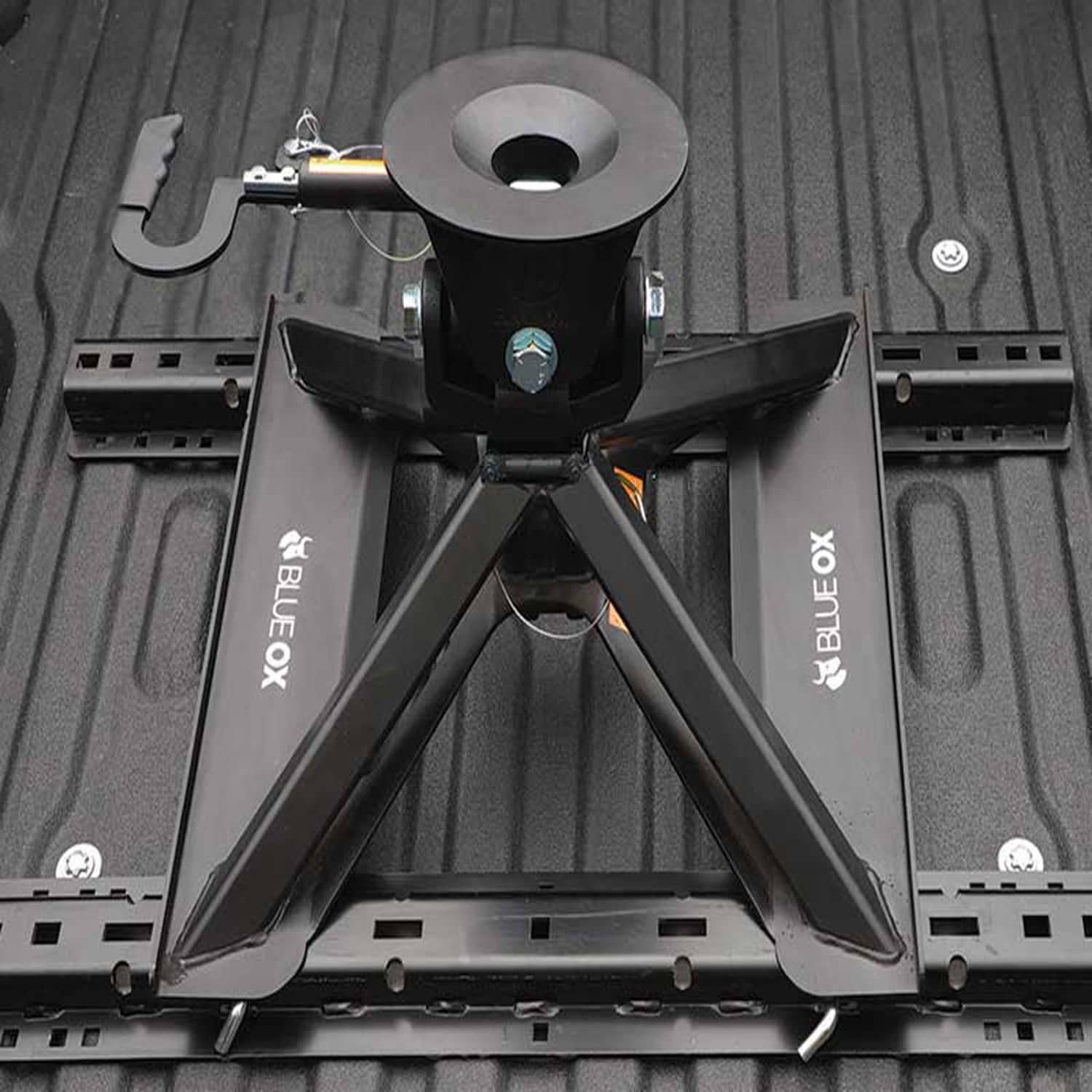Blue Ox Fifth Wheel Trailer Hitch BXR2410 | AutoZone