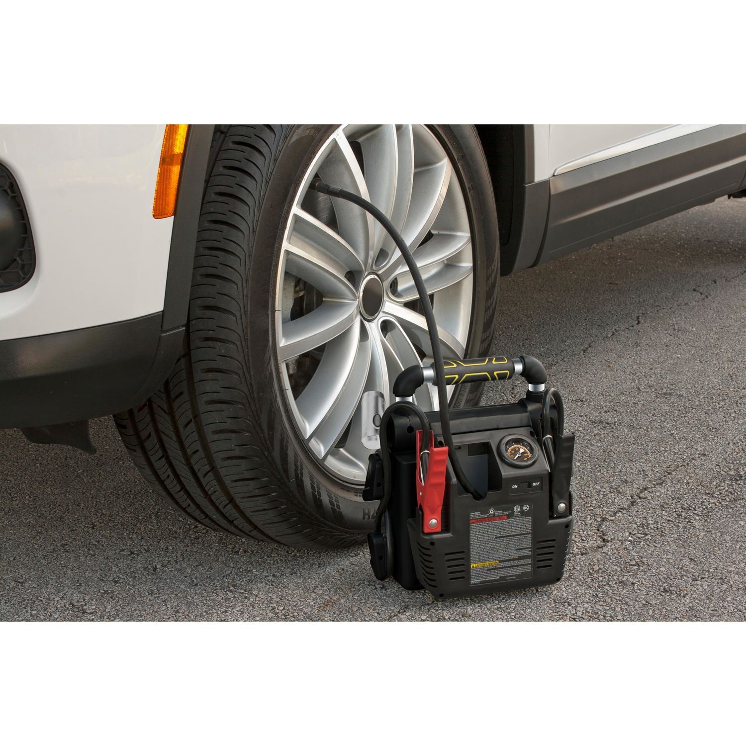 Stanley 1000 Amp Vehicle Jump Starter | AutoZone