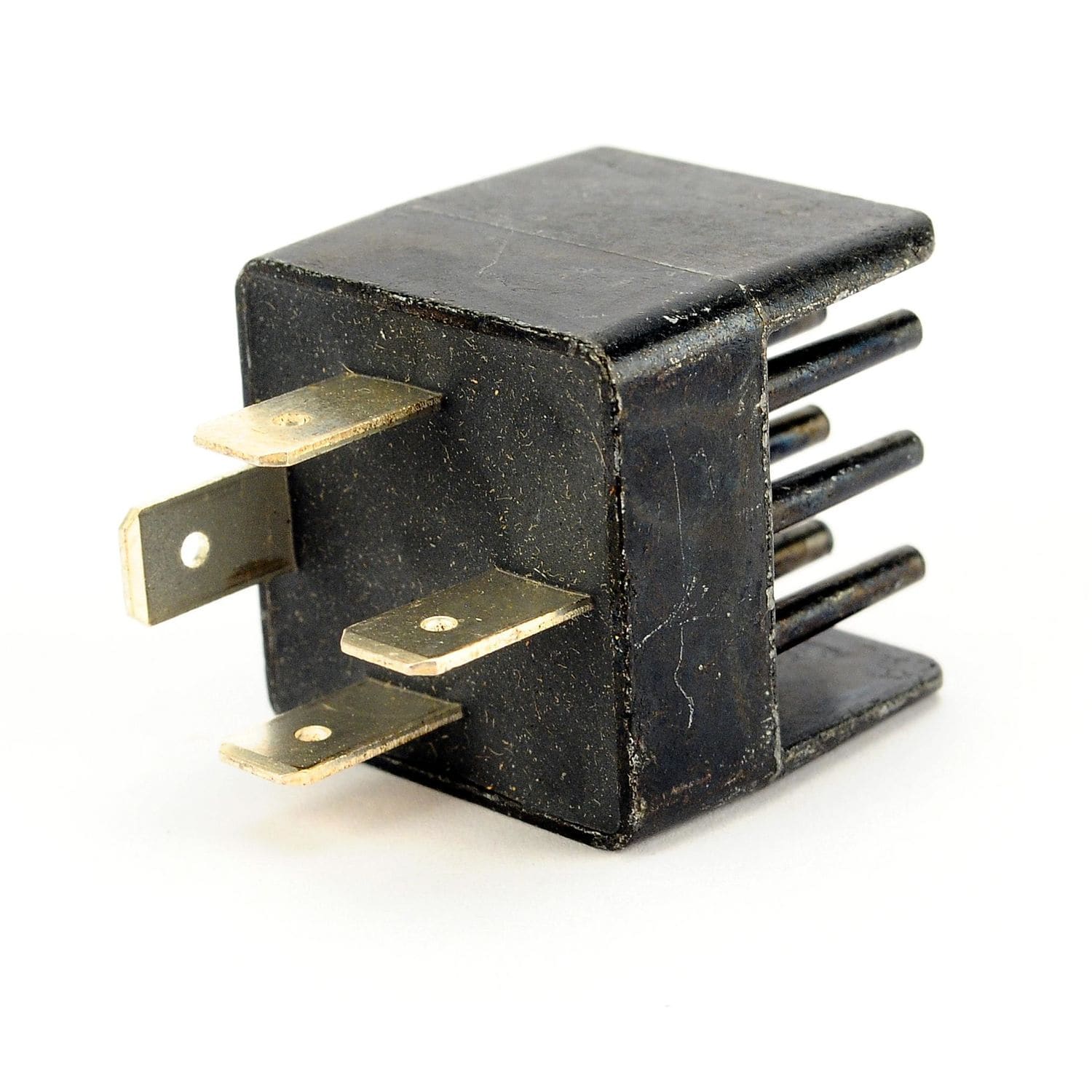FAST Fuel Injection Relay 307043 | AutoZone