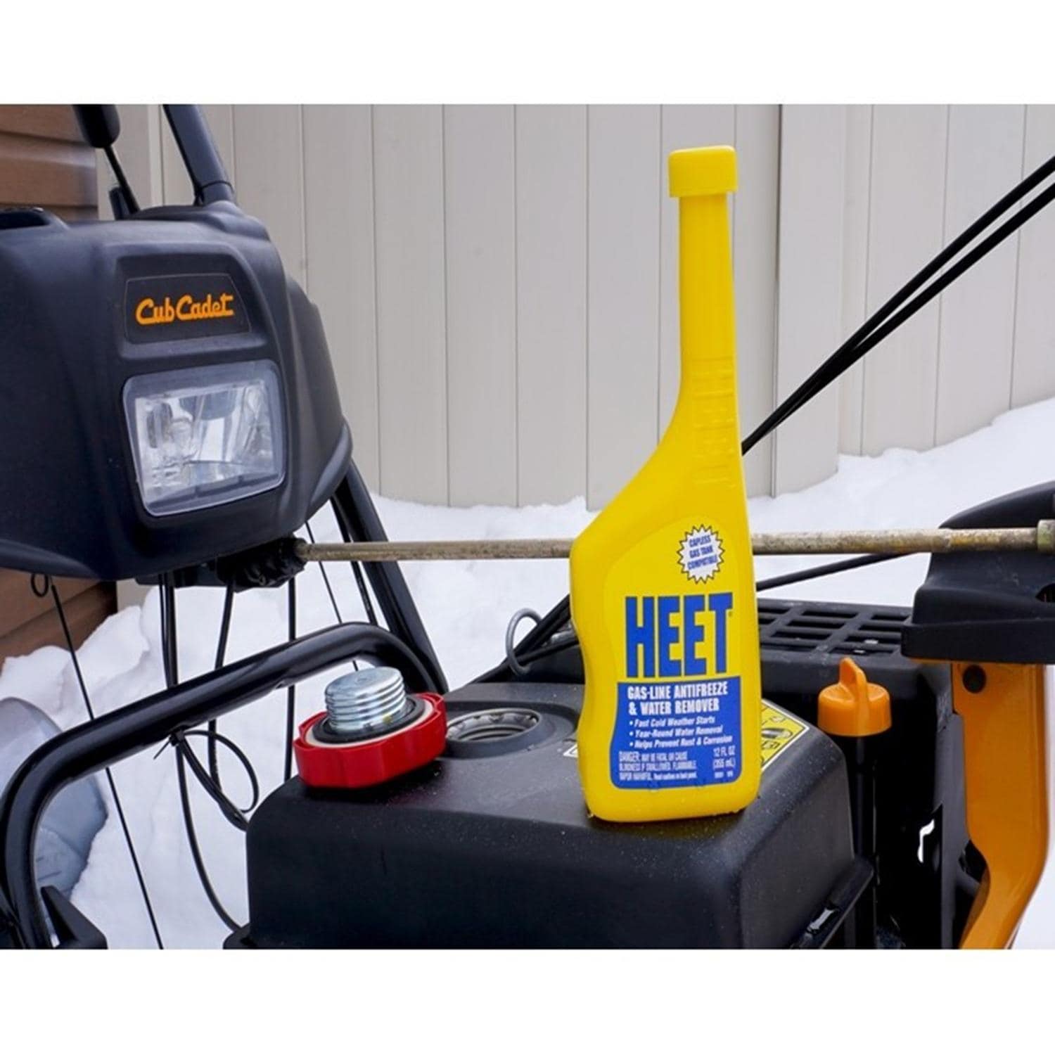 Heet Gas-Line Antifreeze & Water Remover 12oz | AutoZone