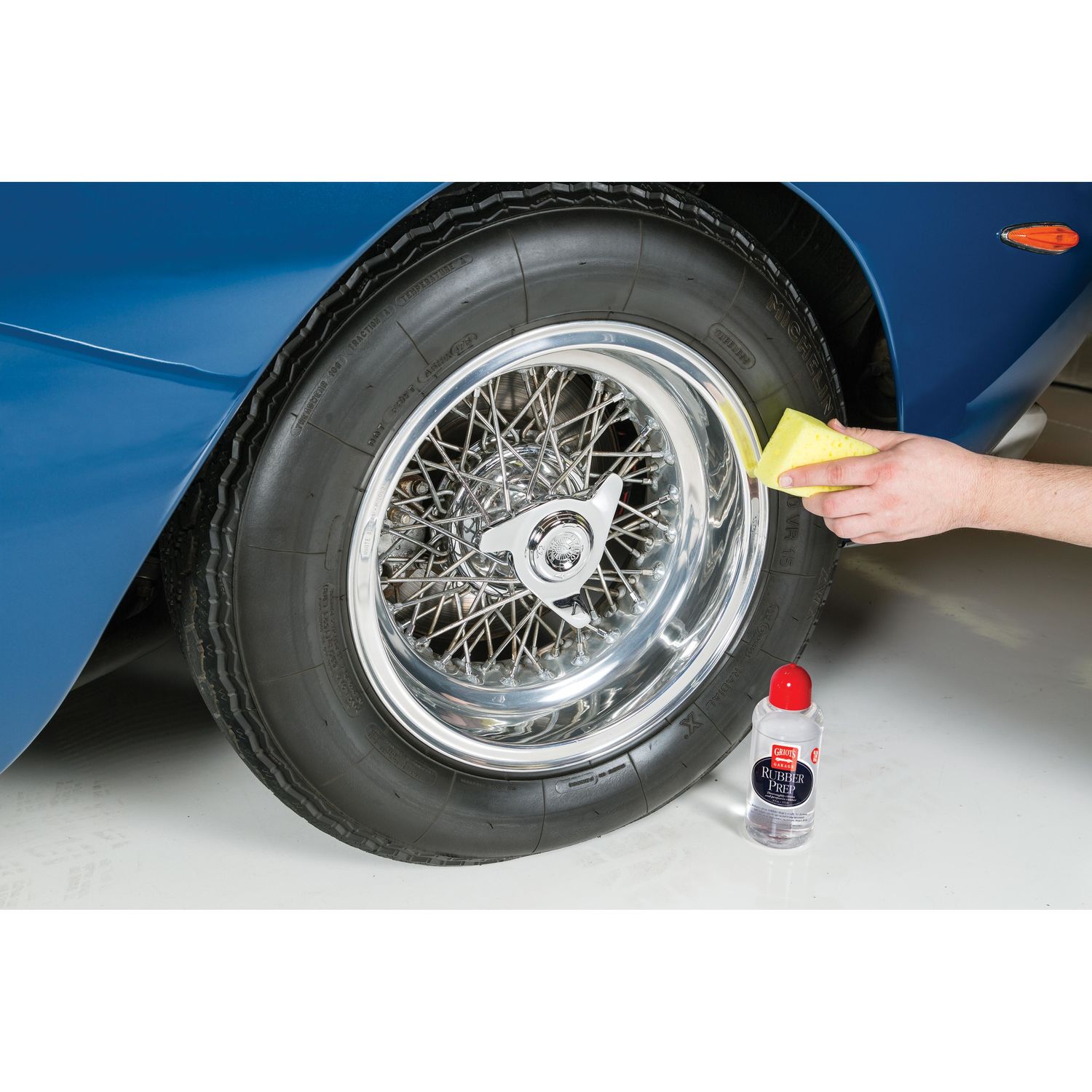 | AutoZone