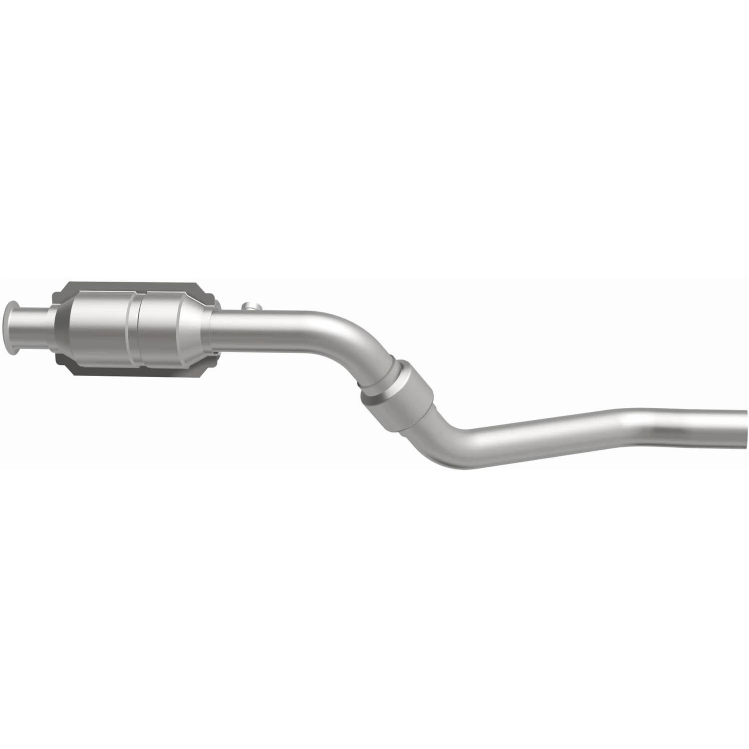 MagnaFlow OEM Grade Direct-Fit Federal Catalytic Converter 51709 | AutoZone